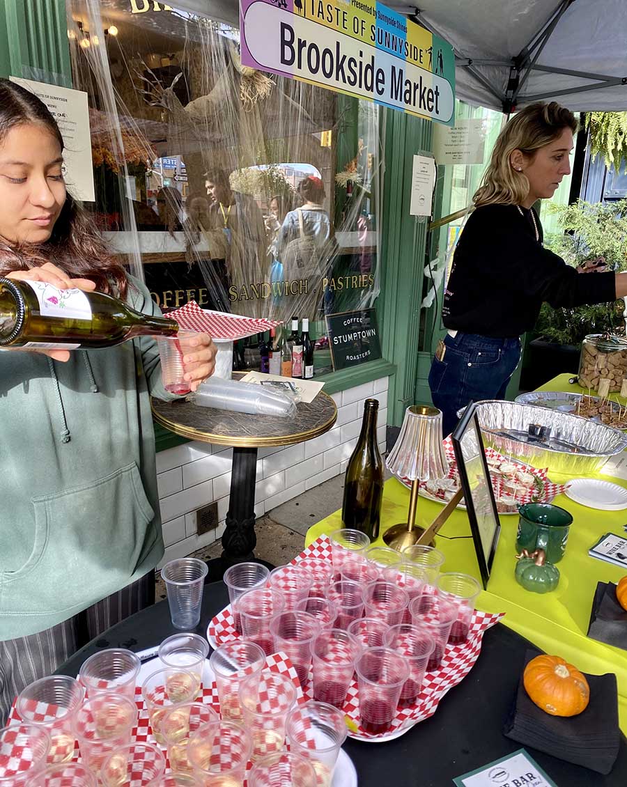 Where to Eat in Sunnyside, Queens | Eat Your World